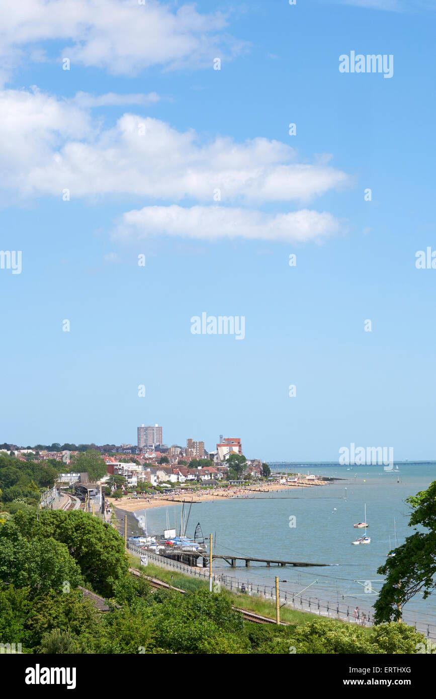 Leigh on sea beach hi-res stock photography and images - Alamy