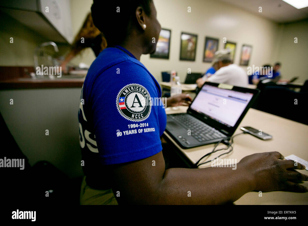 Disaster relief hi-res stock photography and images - Alamy