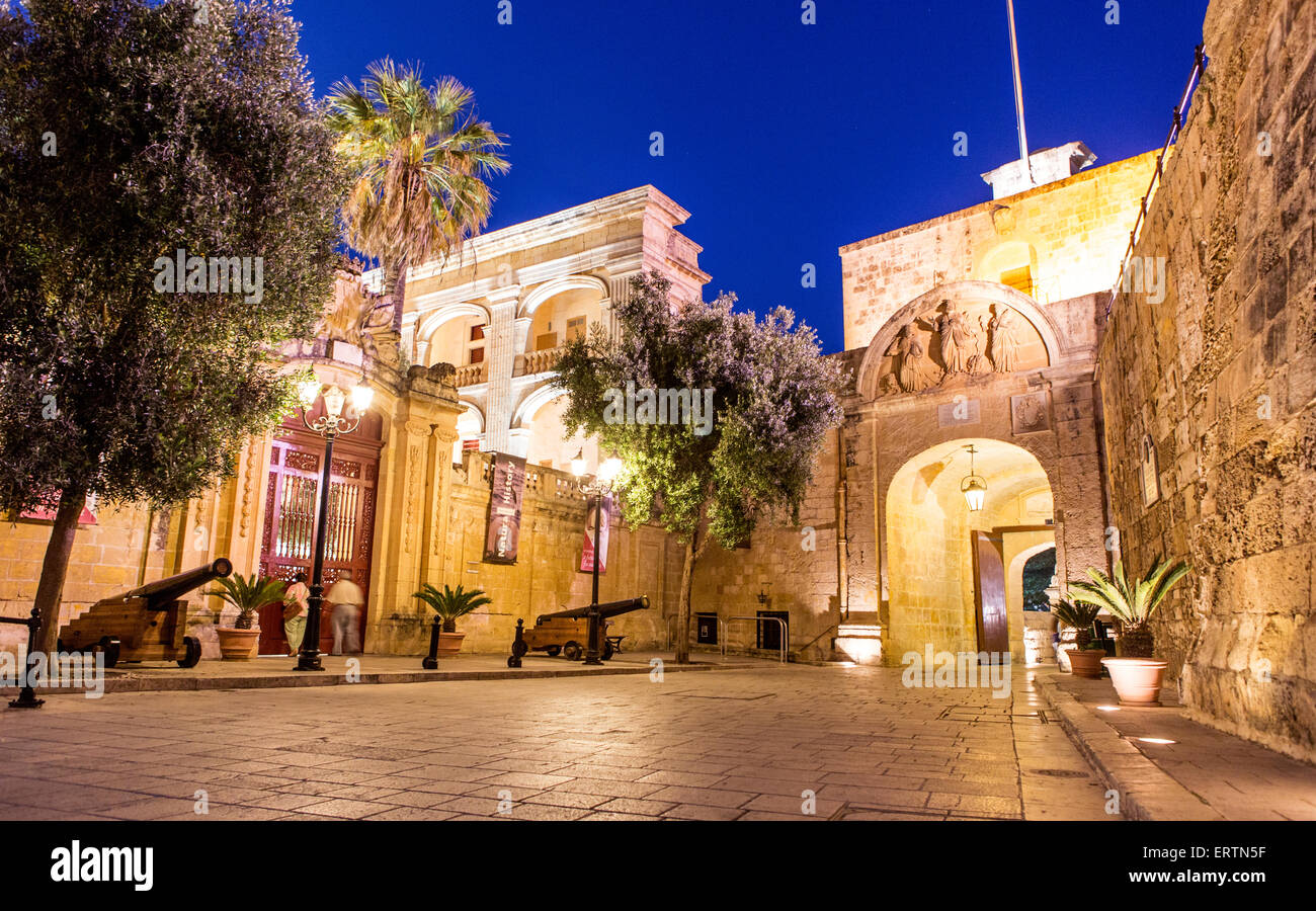 Mdina malta night hi-res stock photography and images - Alamy