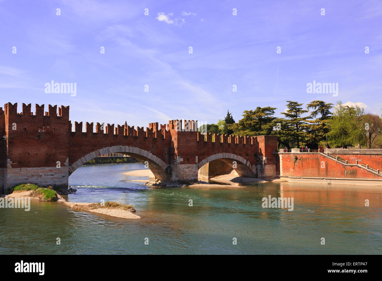 A view of Castel Vecchio Bridge, Verona, Italy Stock Photo - Alamy