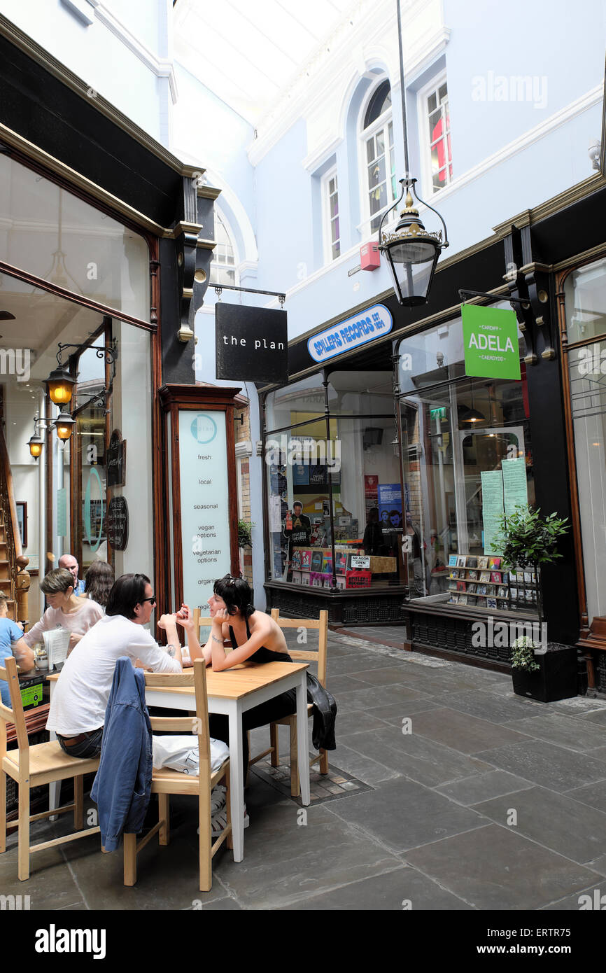 Spillers records cardiff hi-res stock photography and images - Alamy