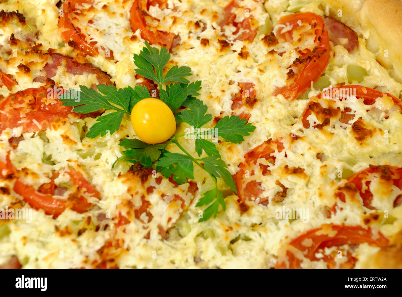 Whole veg pizza hi-res stock photography and images - Alamy