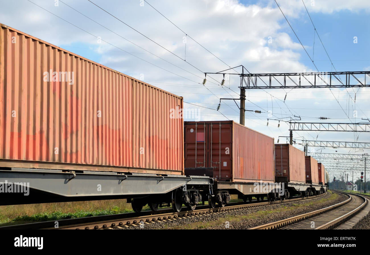 Transportation of cargoes by rail in containers Stock Photo - Alamy