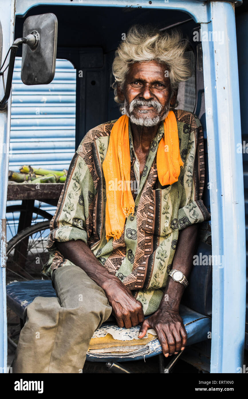 Portrait of an indian man Stock Photo - Alamy
