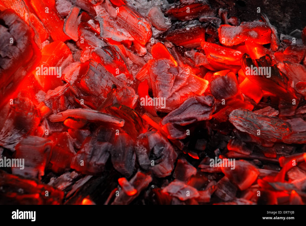 Dark background from the burning charcoal Stock Photo - Alamy