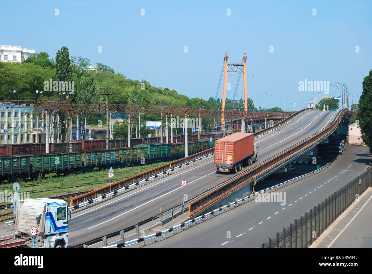 Train going fast on bridge High Resolution Stock Photography and Images ...