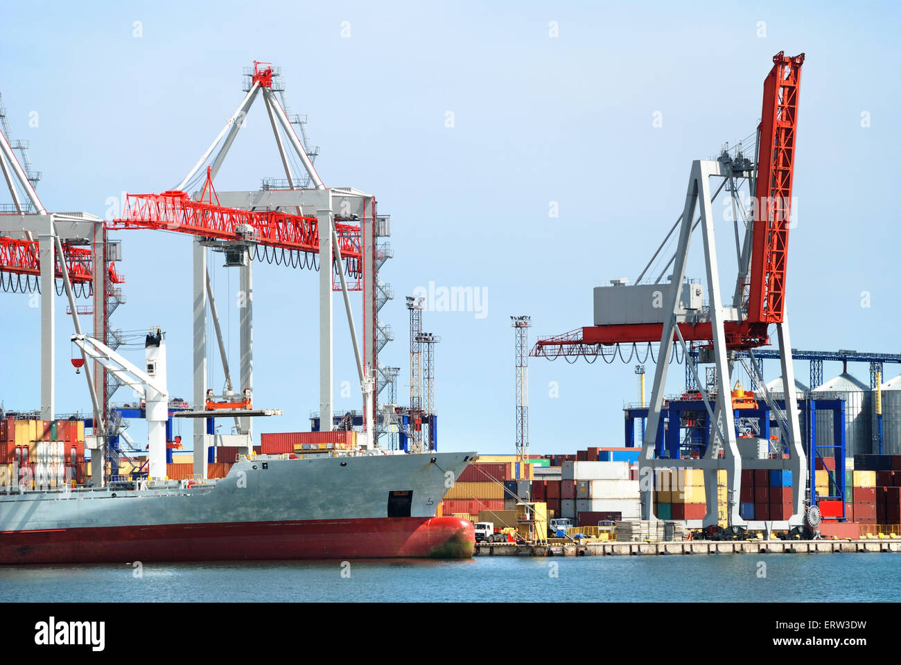 Cargoes and t hi-res stock photography and images - Alamy