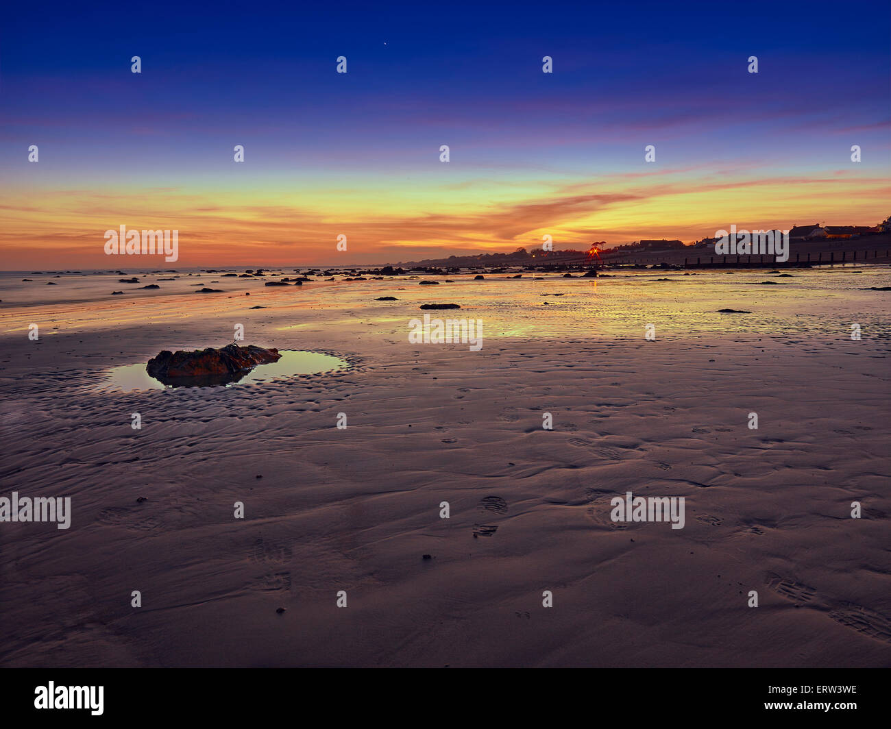 Sunset beach sand hi-res stock photography and images - Alamy