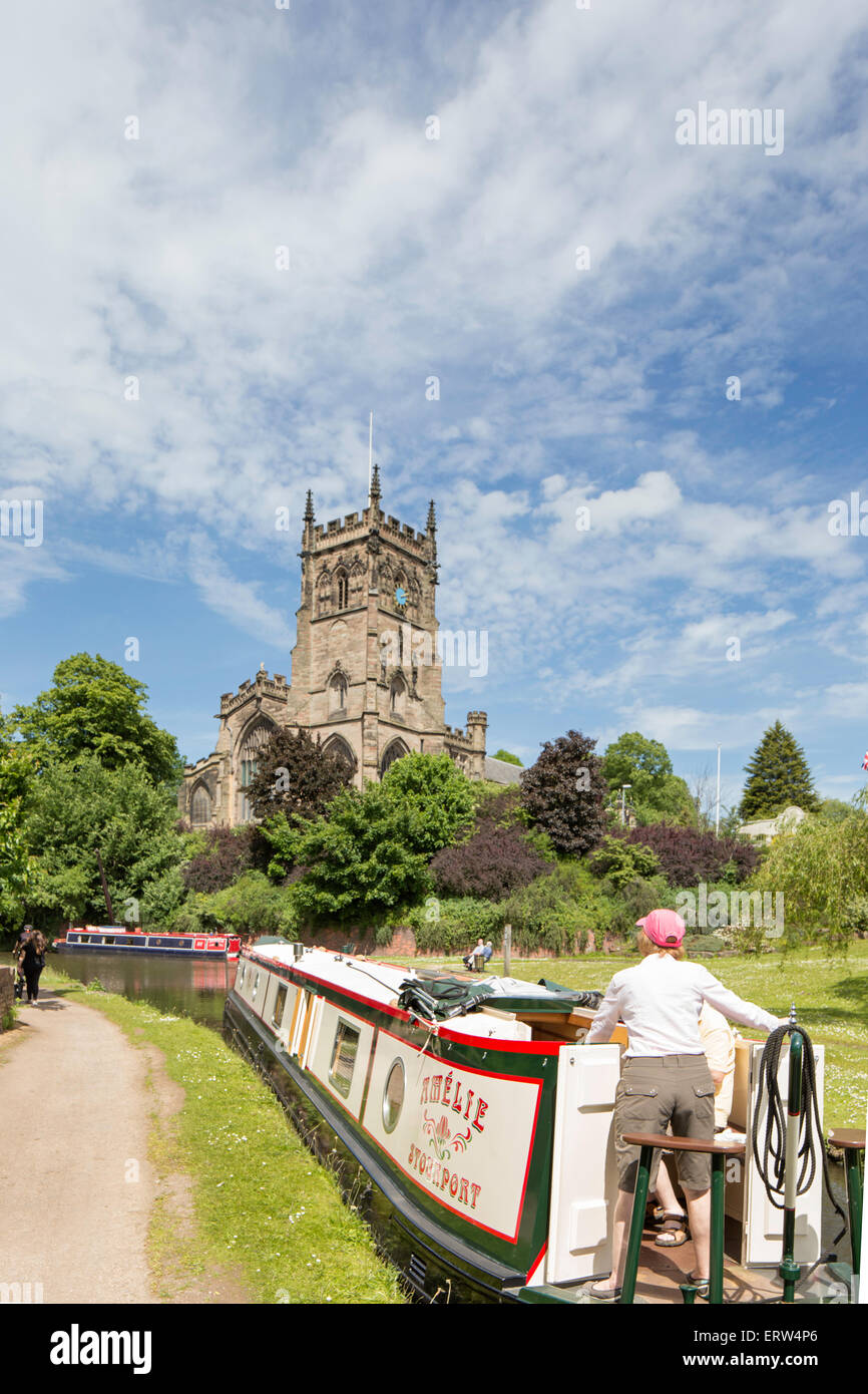 Cruising the staffordshire and worcestershire canal hi-res stock ...