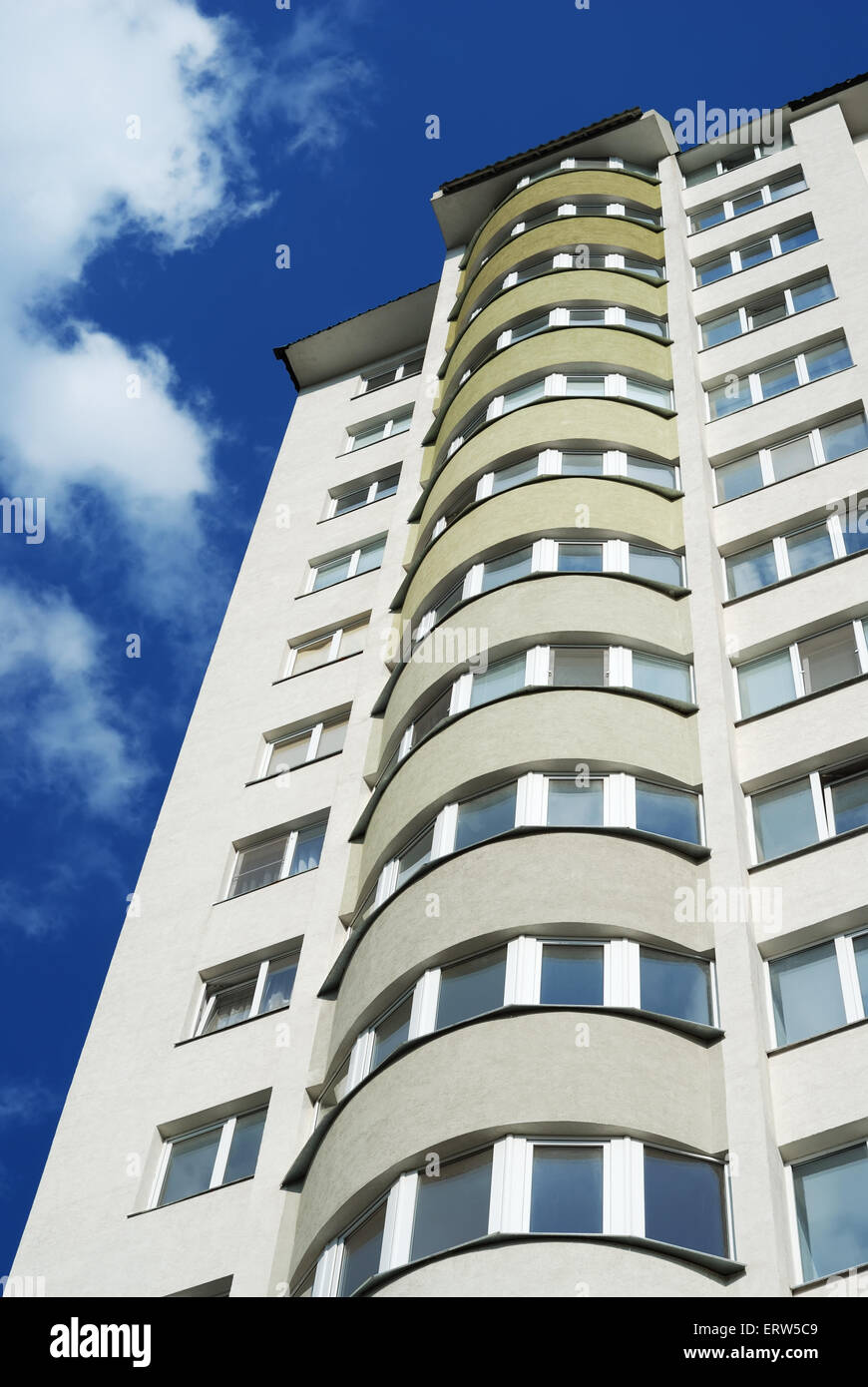 The facade of a modern apartment building Stock Photo - Alamy