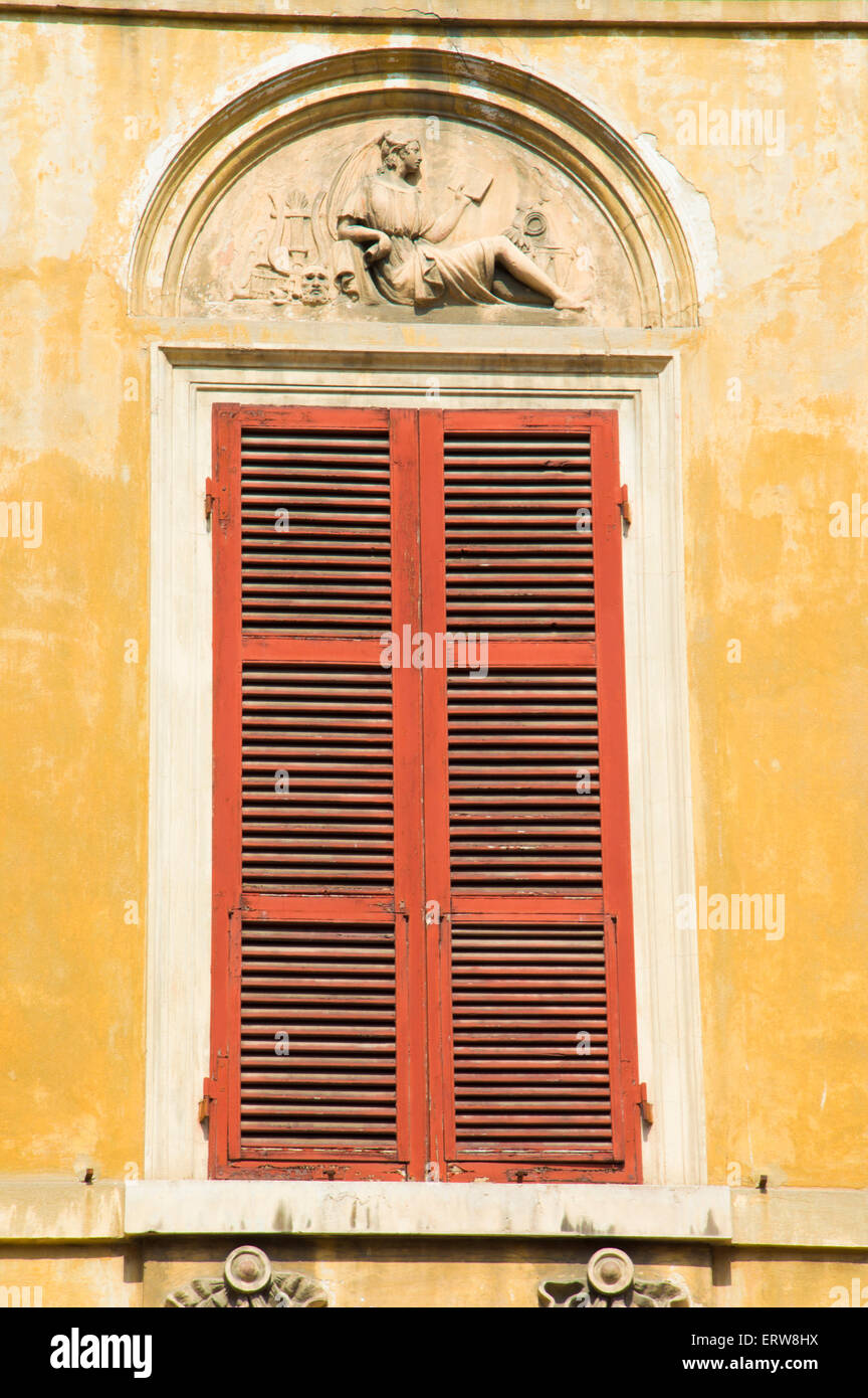 Simple red window in hi-res stock photography and images - Alamy