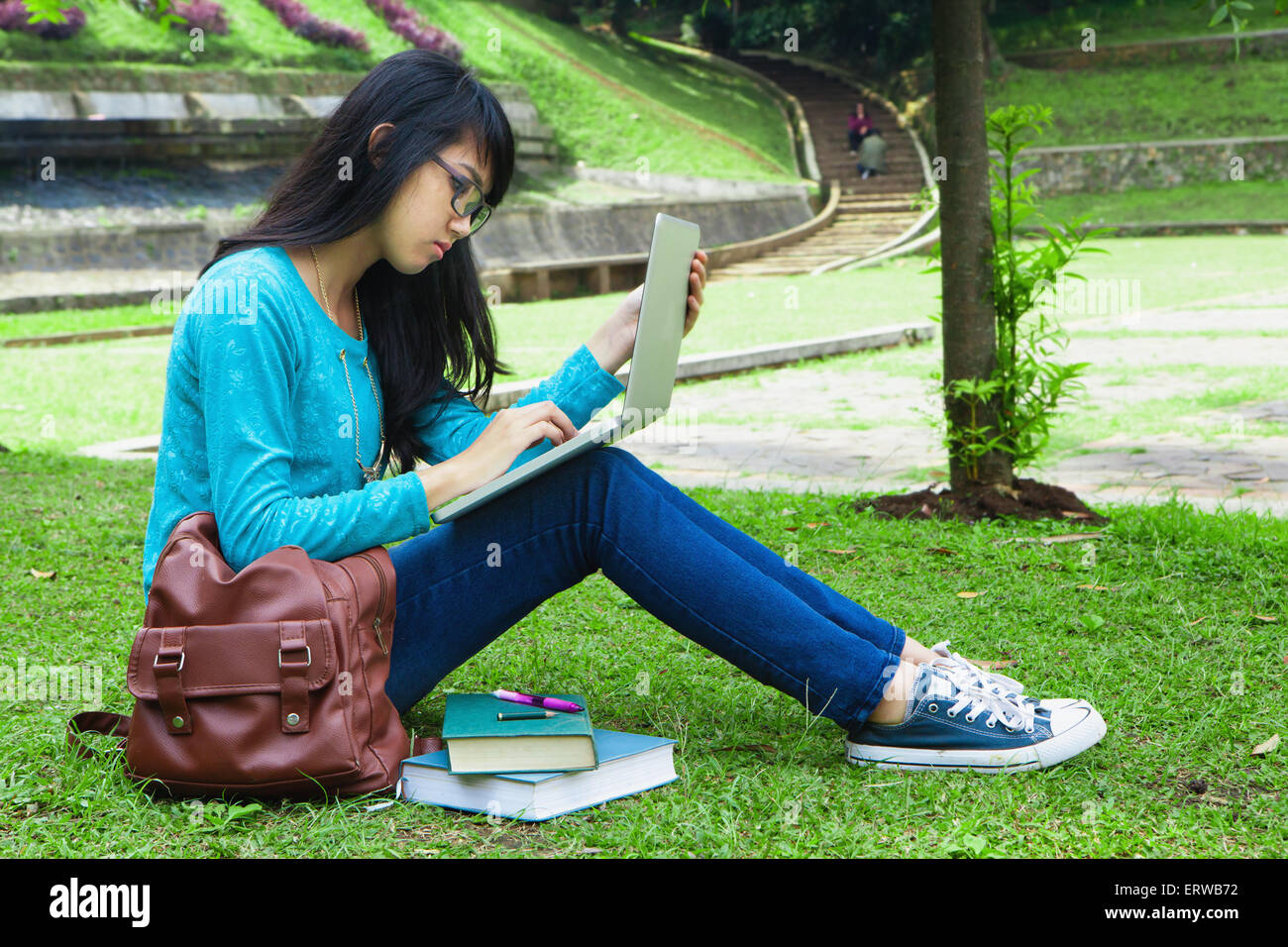 Indonesia school computer hi-res stock photography and images - Alamy