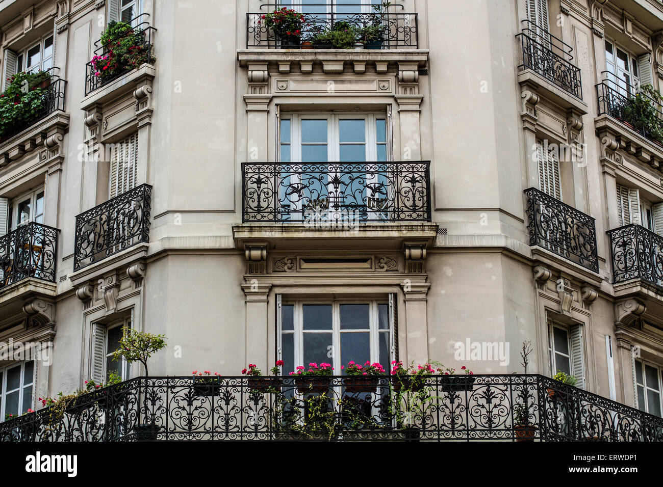 Paris window balcony hi-res stock photography and images - Alamy