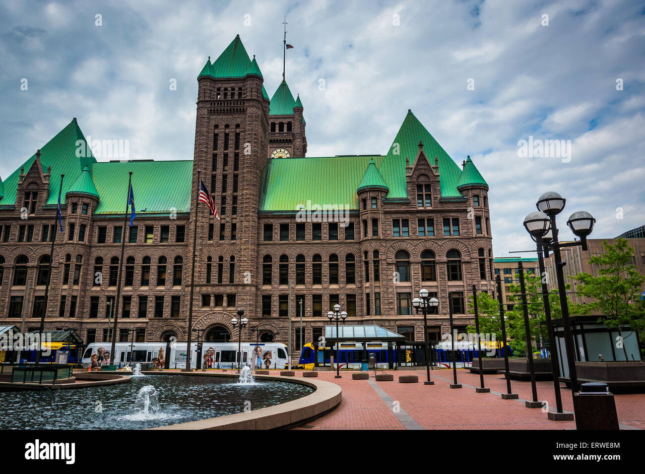 Minneapolis City Hall Stock Photos & Minneapolis City Hall Stock Images ...