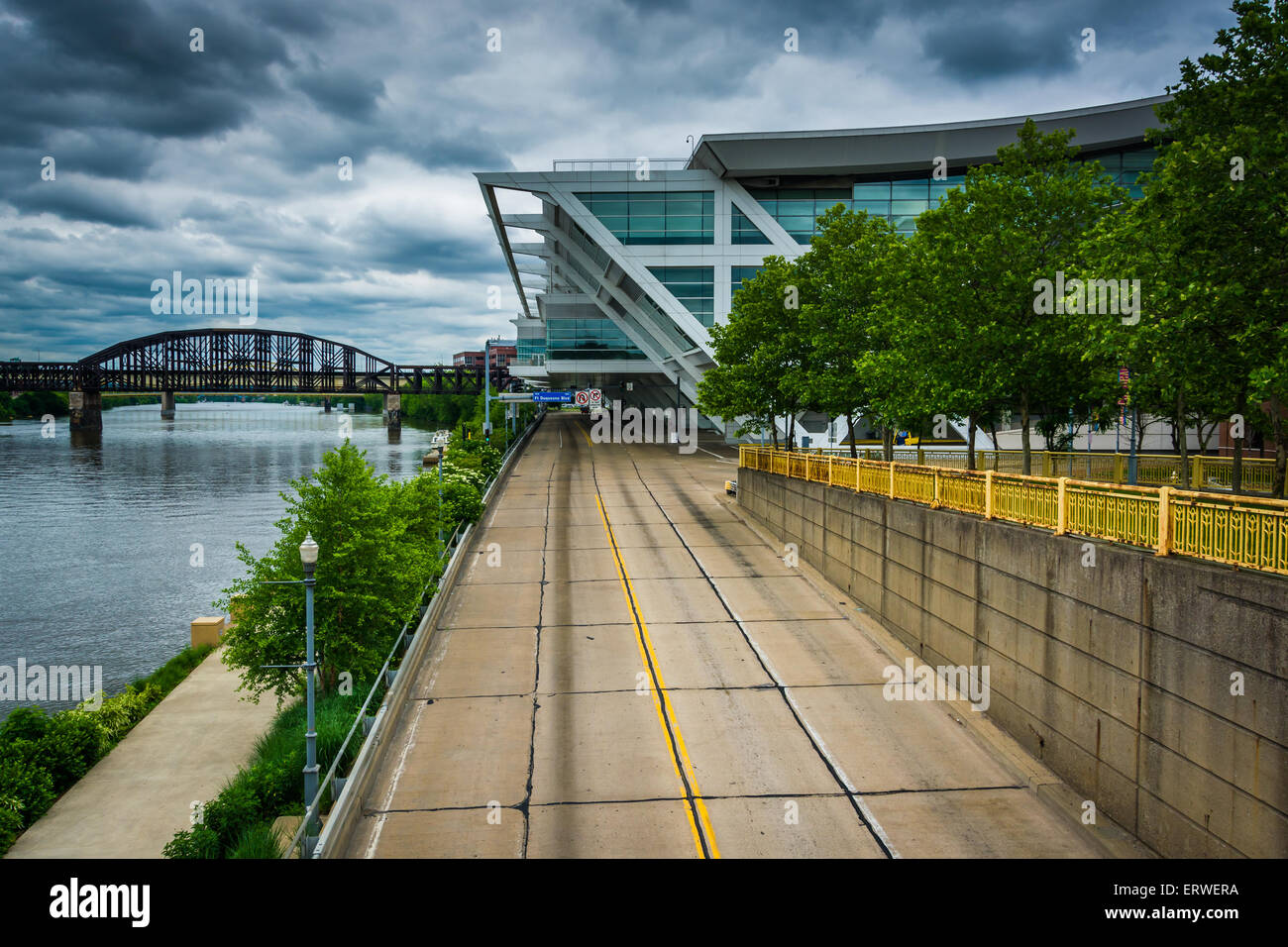 View of Fort Duquesne Boulevard and the Convention Center, in ...