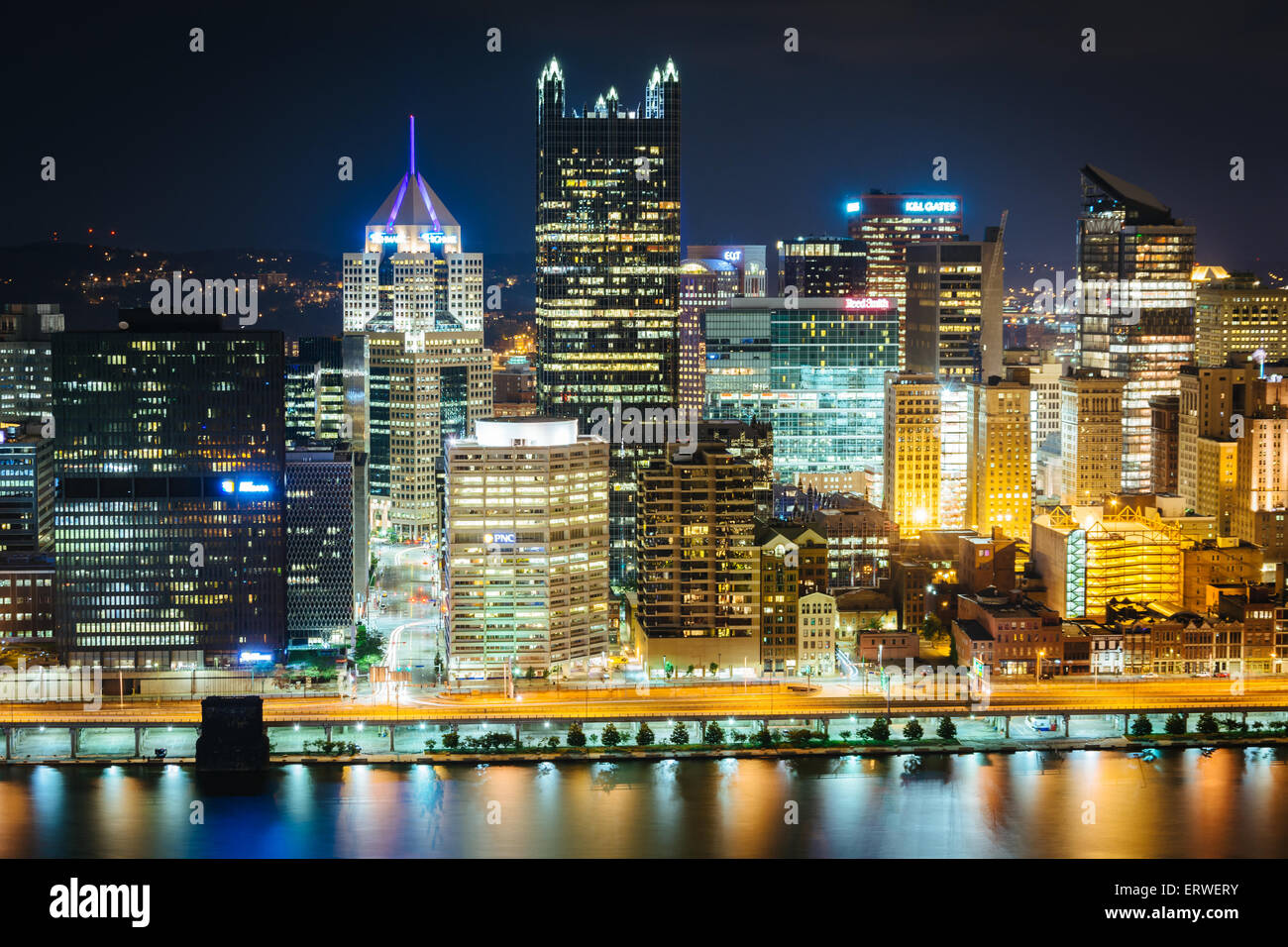 View of Pittsburgh at night from Grandview Avenue in Mount Washington ...