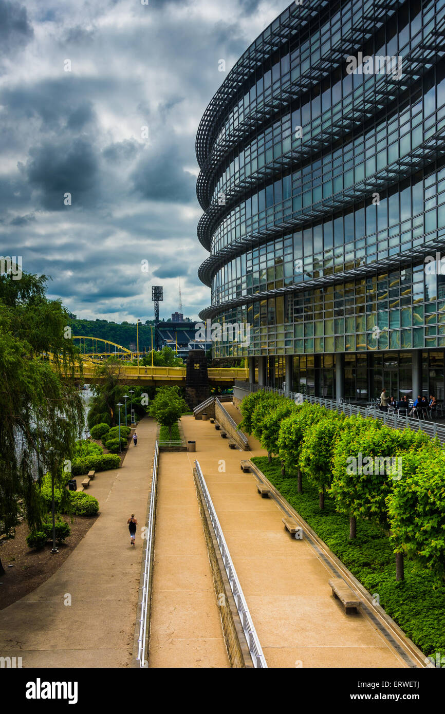 View of the North Shore Waterfront in Pittsburgh, Pennsylvania Stock ...