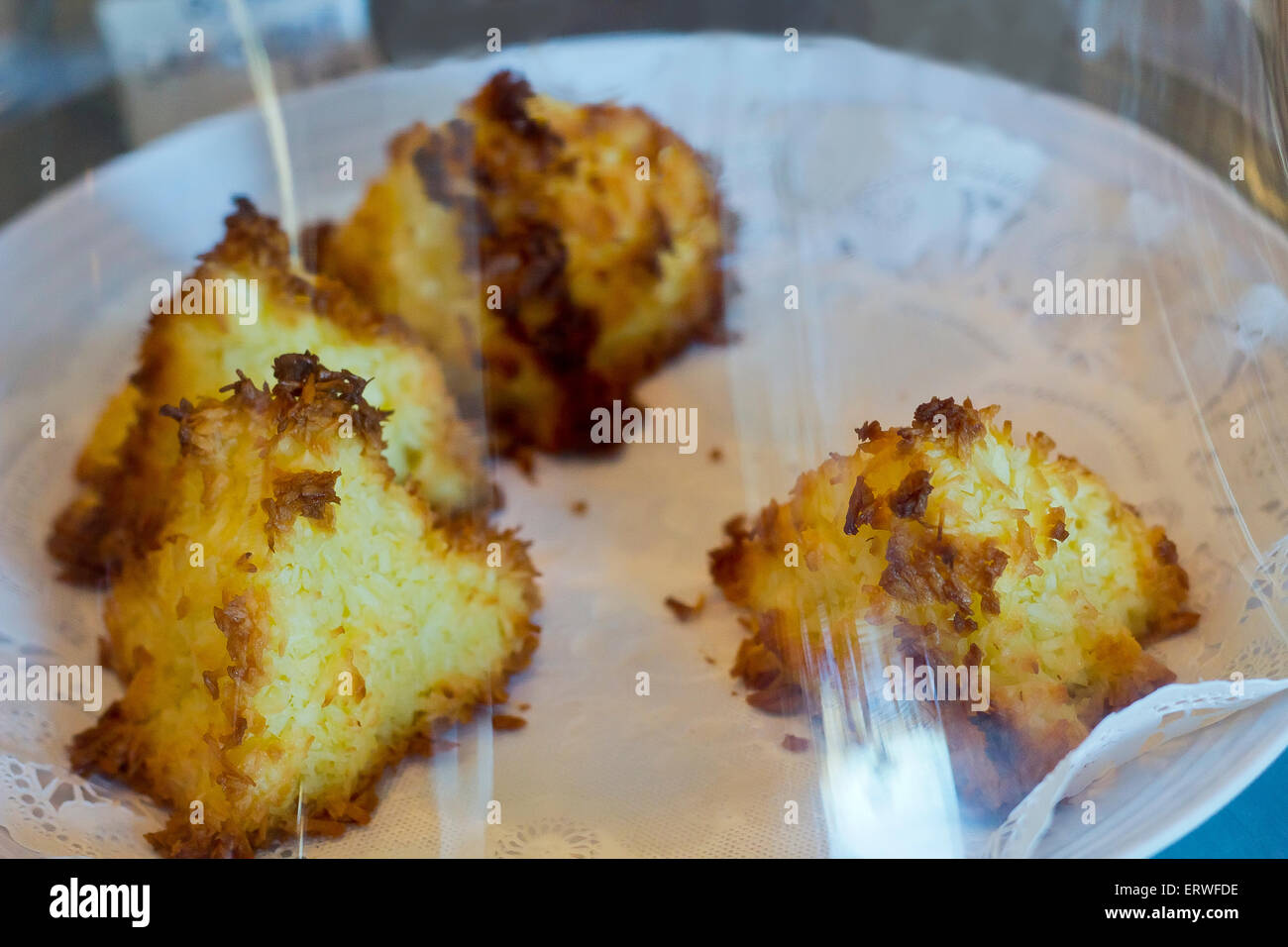 Coconut triangle hi-res stock photography and images - Alamy