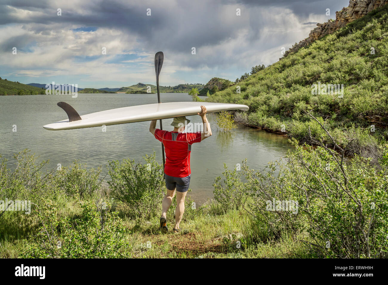 Male paddler carrying stand hi-res stock photography and images - Alamy