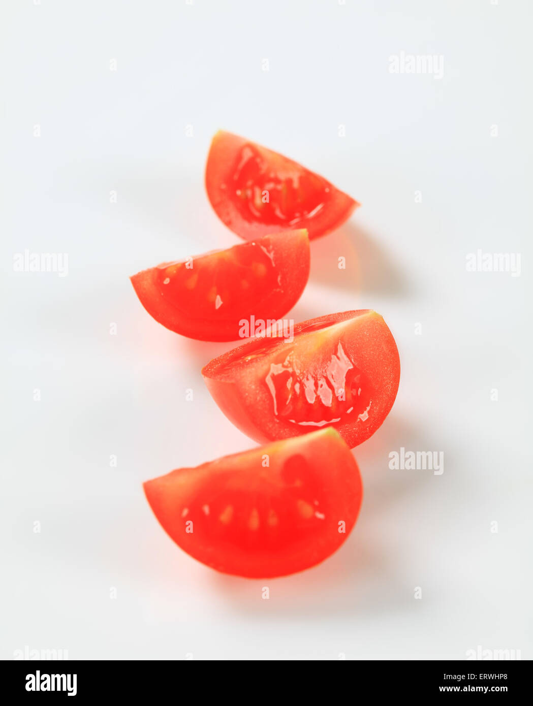 Tomato quarters hi-res stock photography and images - Alamy