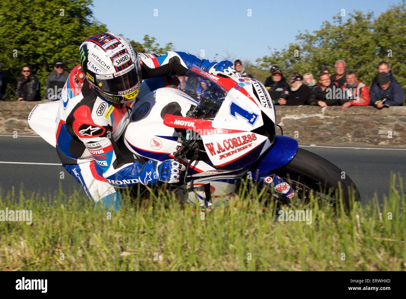 John mcguinness isle of man 2015 hi-res stock photography and images ...
