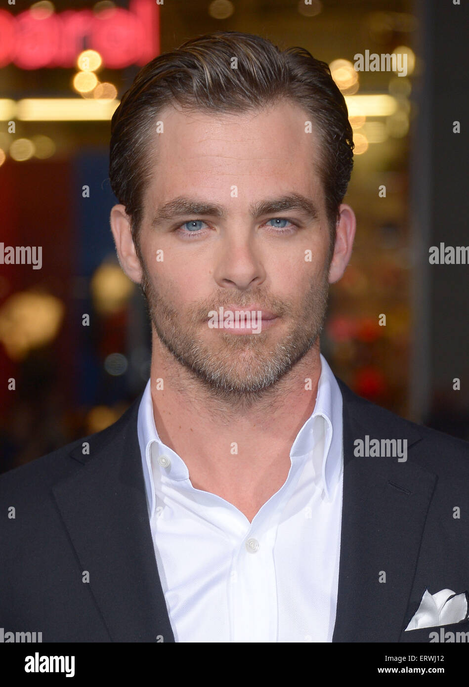 Chris Pine Acne Scars