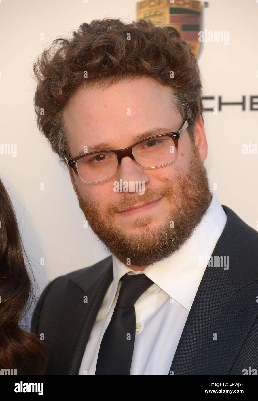 Seth Rogan's Instagram, Twitter & Facebook on IDCrawl