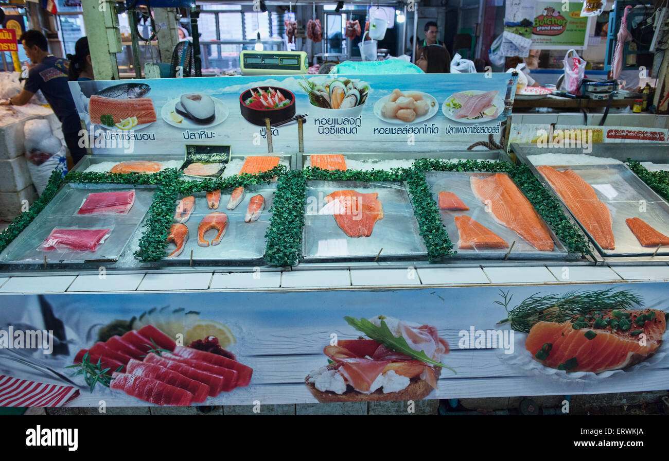 Seafood for sale at the fancy Or Tor Kor farmer's market in Bangkok ...