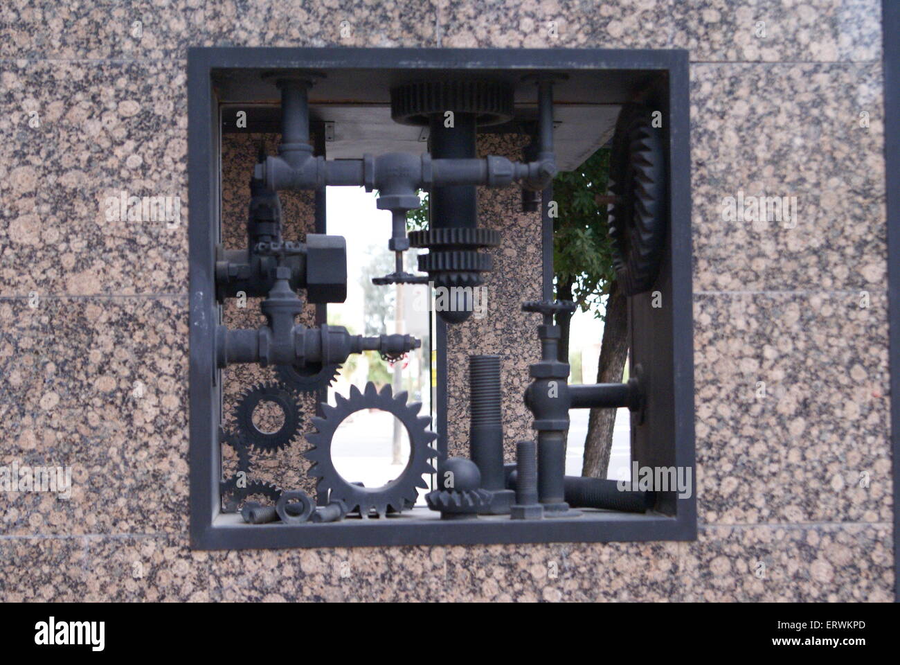 Artistic bus stop hi-res stock photography and images - Alamy