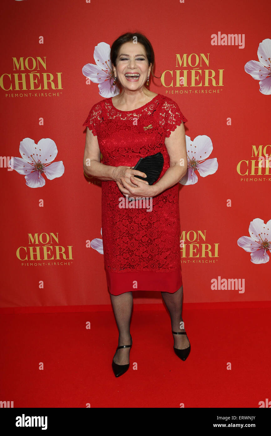 Chocolate Ferrero celebrates its Mon Cheri Barbara Tag with celebrites ...