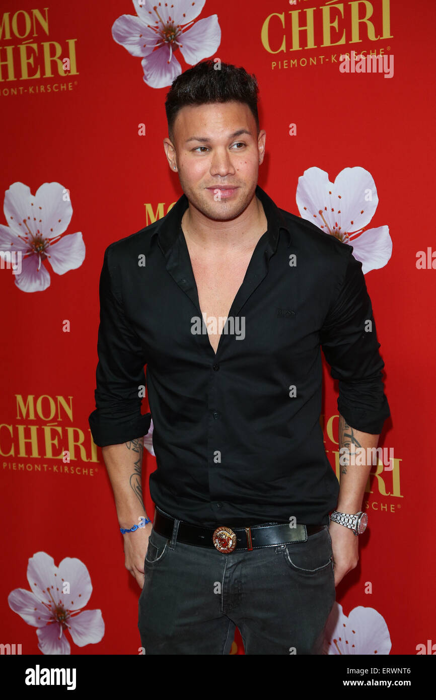 Chocolate company Ferrero celebrates its Mon Cheri Barbara Tag with ...