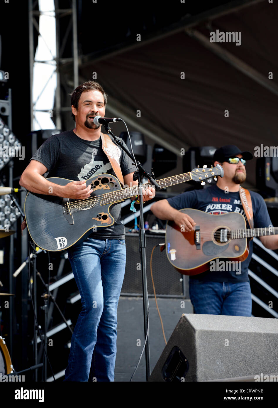 Davisson Brothers Band performing at the Carolina Country Music ...