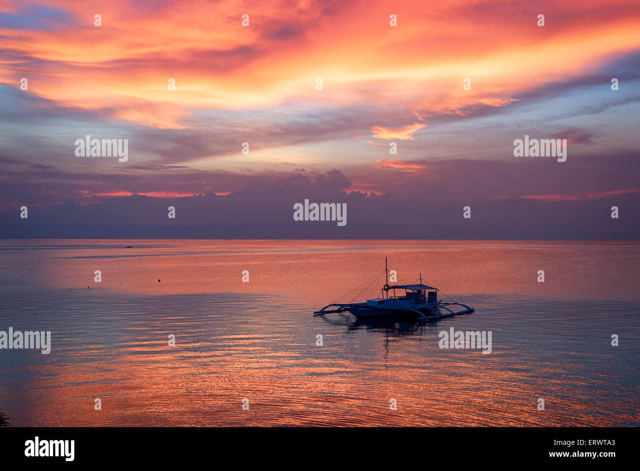 Banka boat hi-res stock photography and images - Alamy