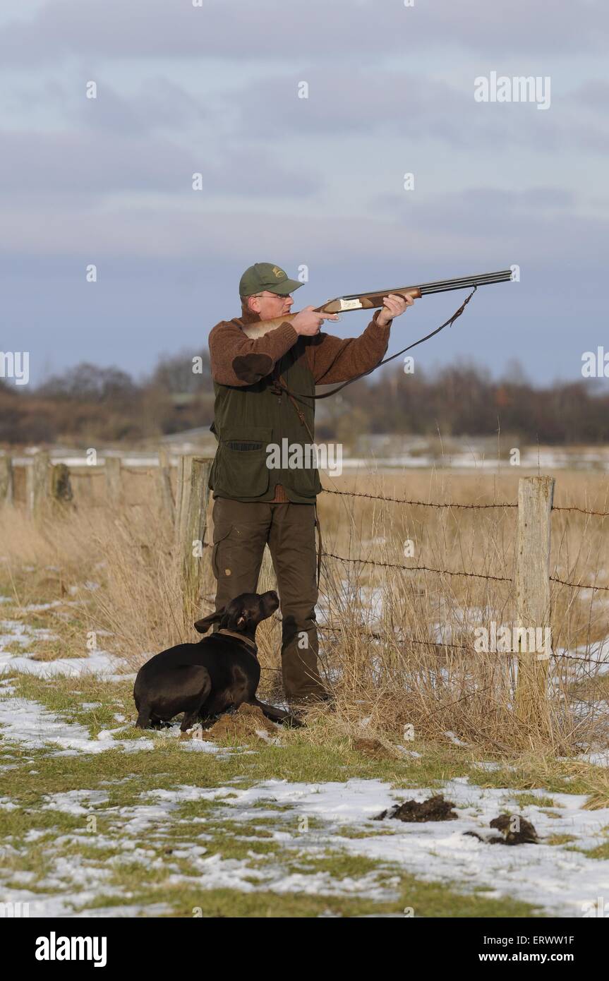 German huntsman hi-res stock photography and images - Alamy