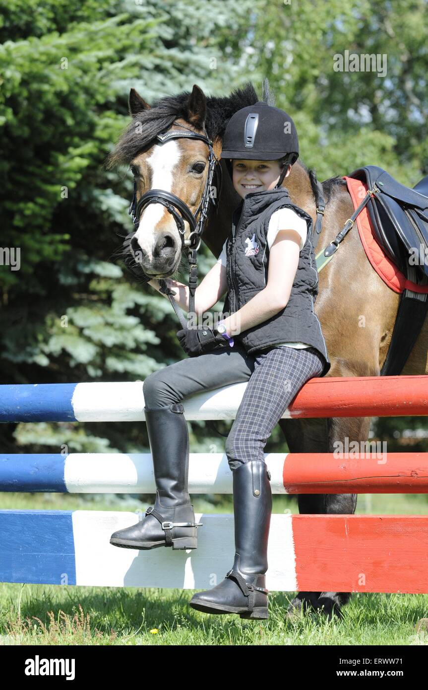 girl with Welsh Pony Stock Photo - Alamy