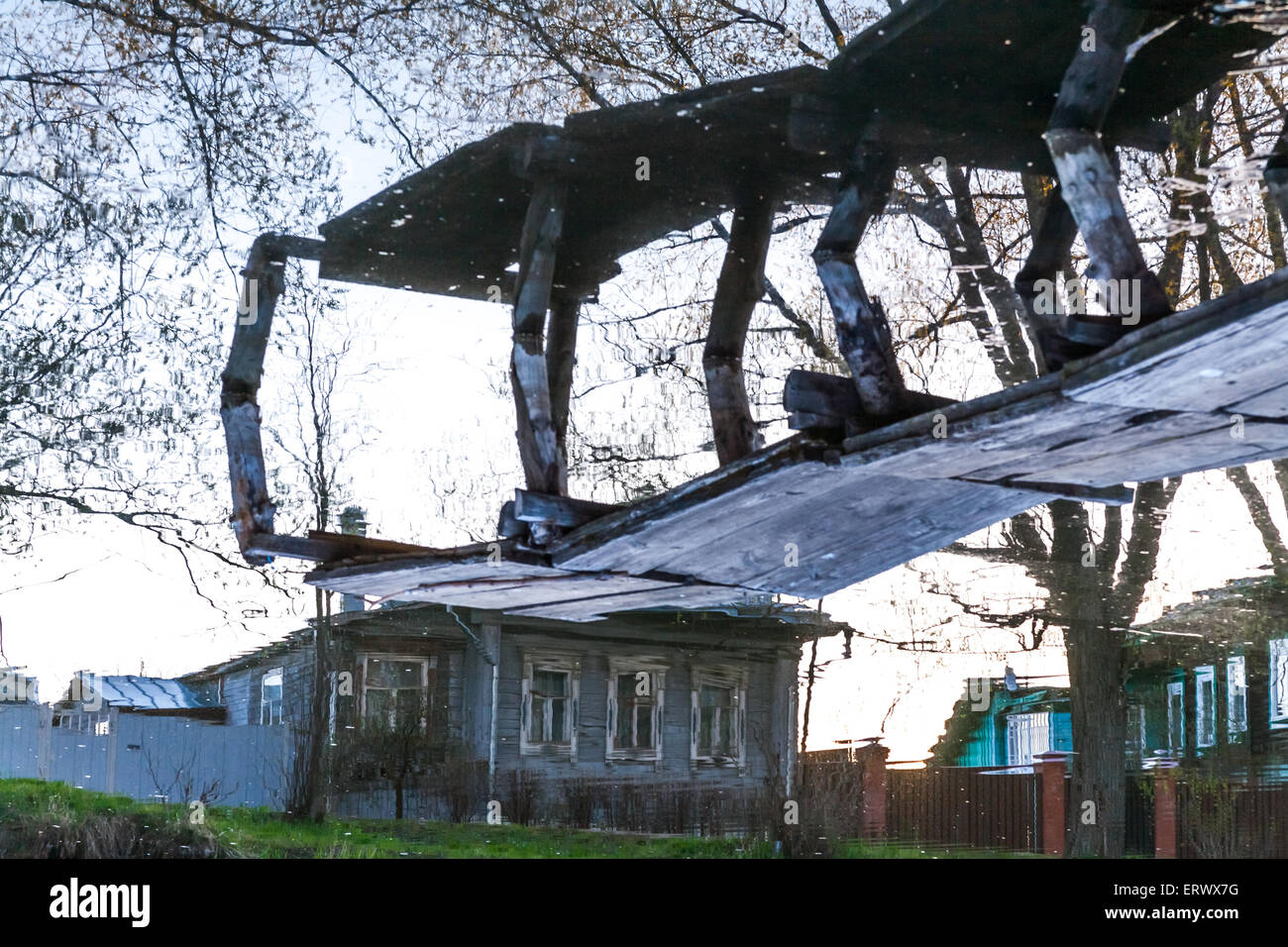 Inverted image reflection hi-res stock photography and images - Alamy