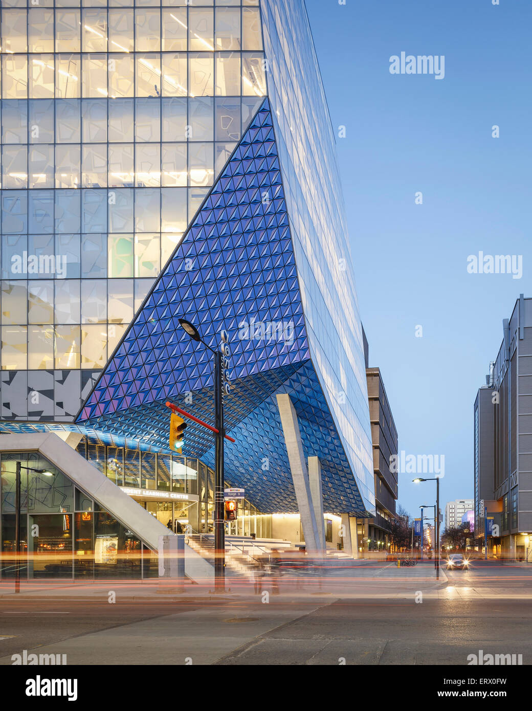 Toronto university library hi-res stock photography and images - Alamy