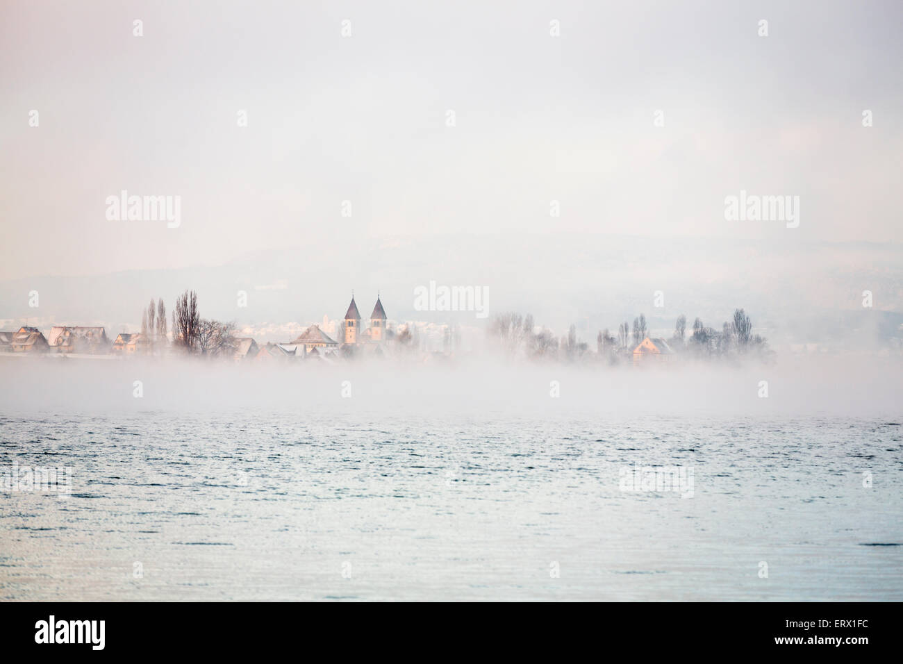 Reichenau island dam, Lake Constance, morning atmosphere, fresh snow ...