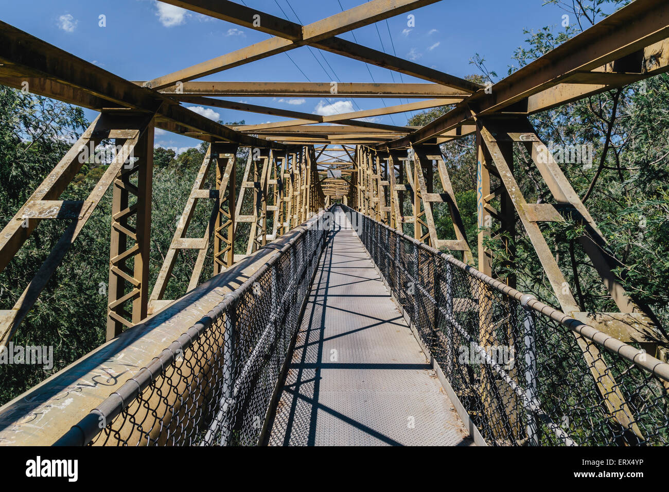 Fairfield Pipe Bridge, Fairfield, Melbourne, Victoria, Australia Stock ...