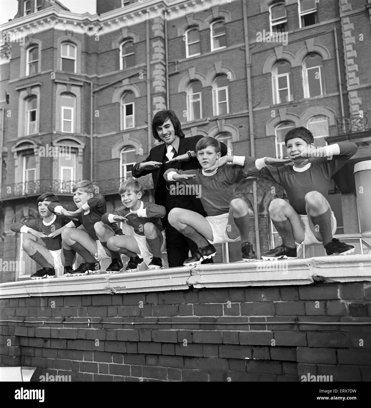 1970s childrens soccer hi-res stock photography and images - Alamy