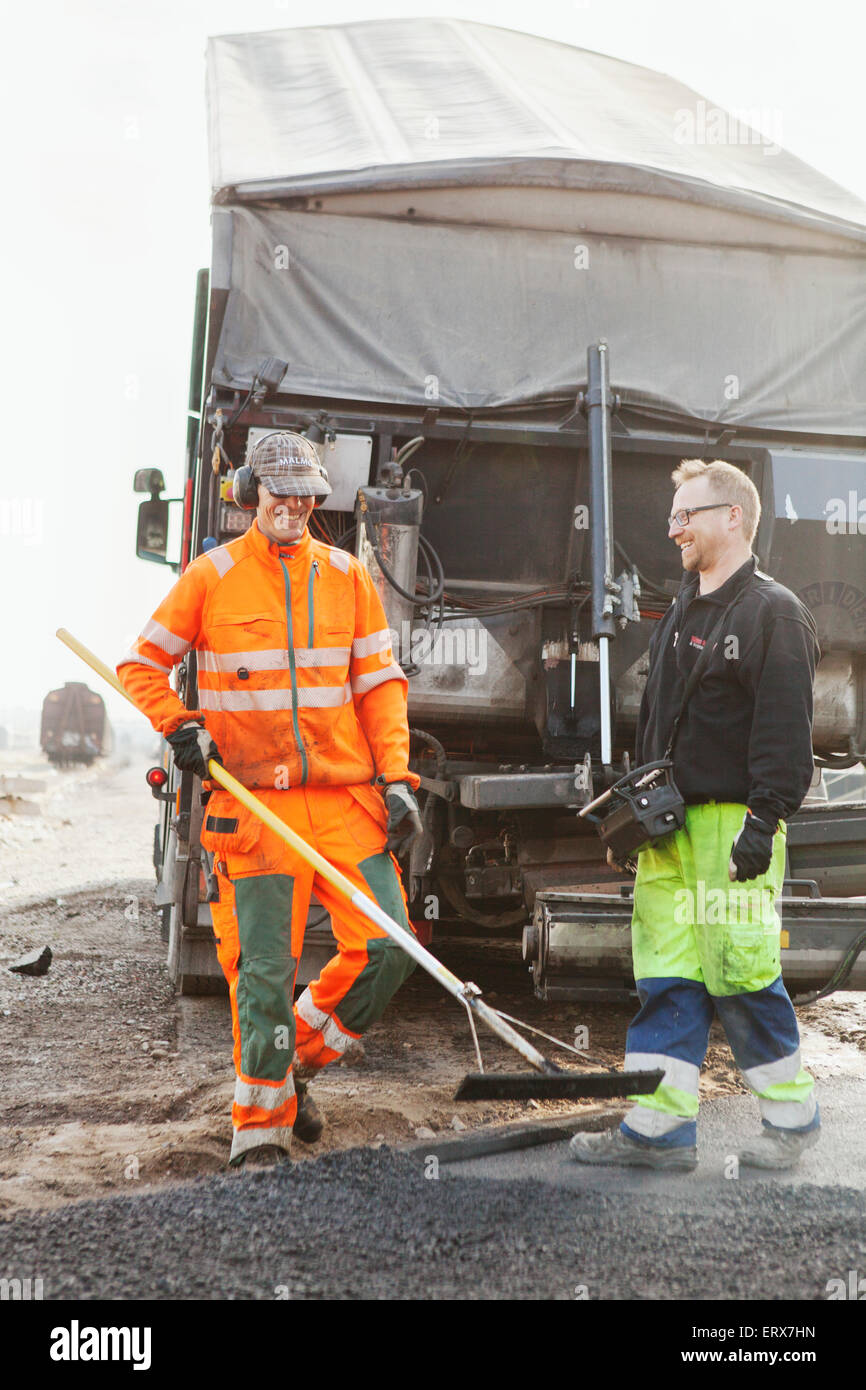 Road Construction Vehicles High Resolution Stock Photography and Images ...