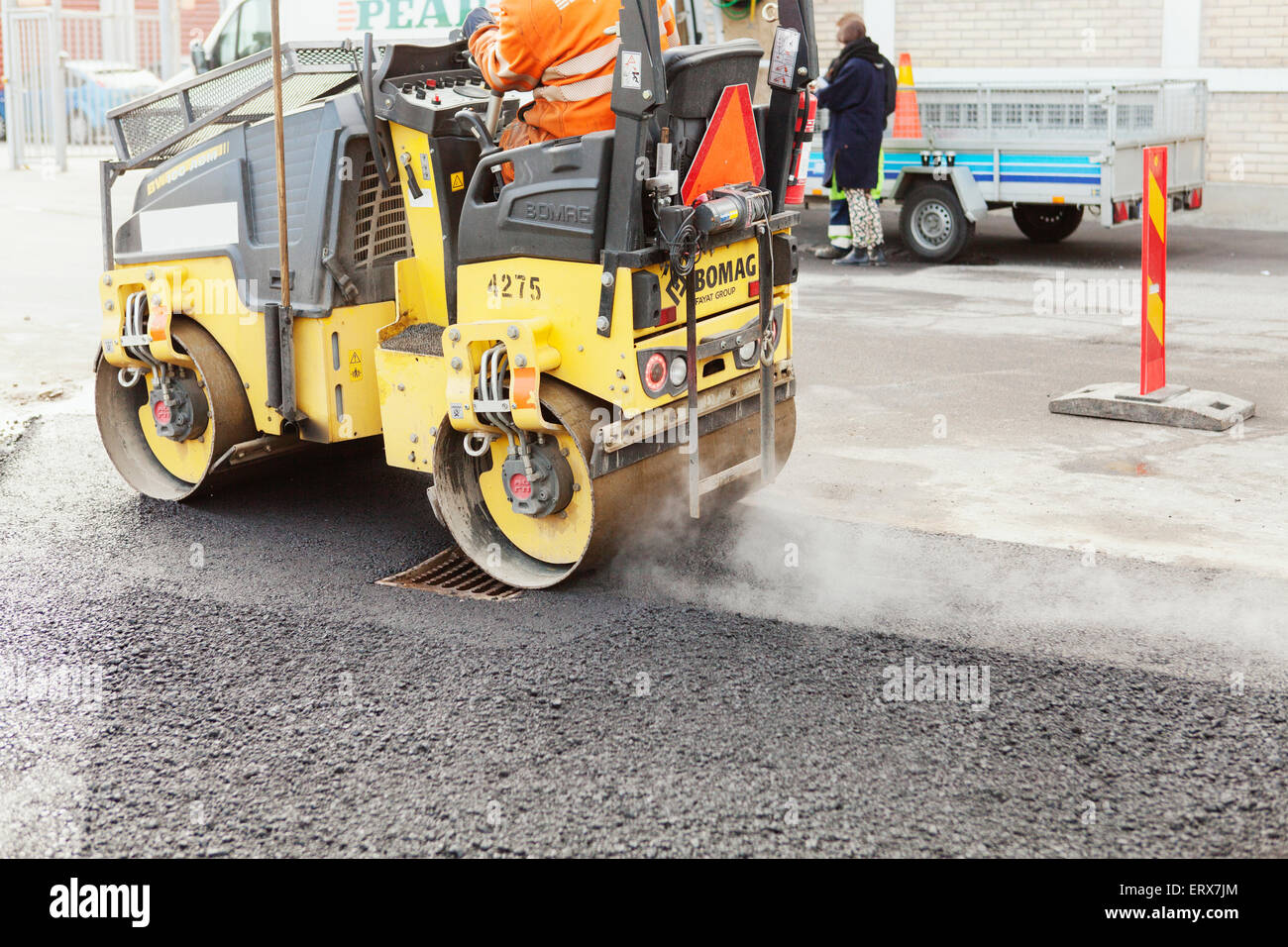 Tar Machine Stock Photos & Tar Machine Stock Images - Alamy