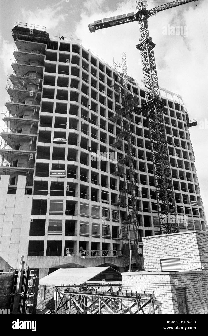 Alpha tower birmingham Black and White Stock Photos & Images - Alamy