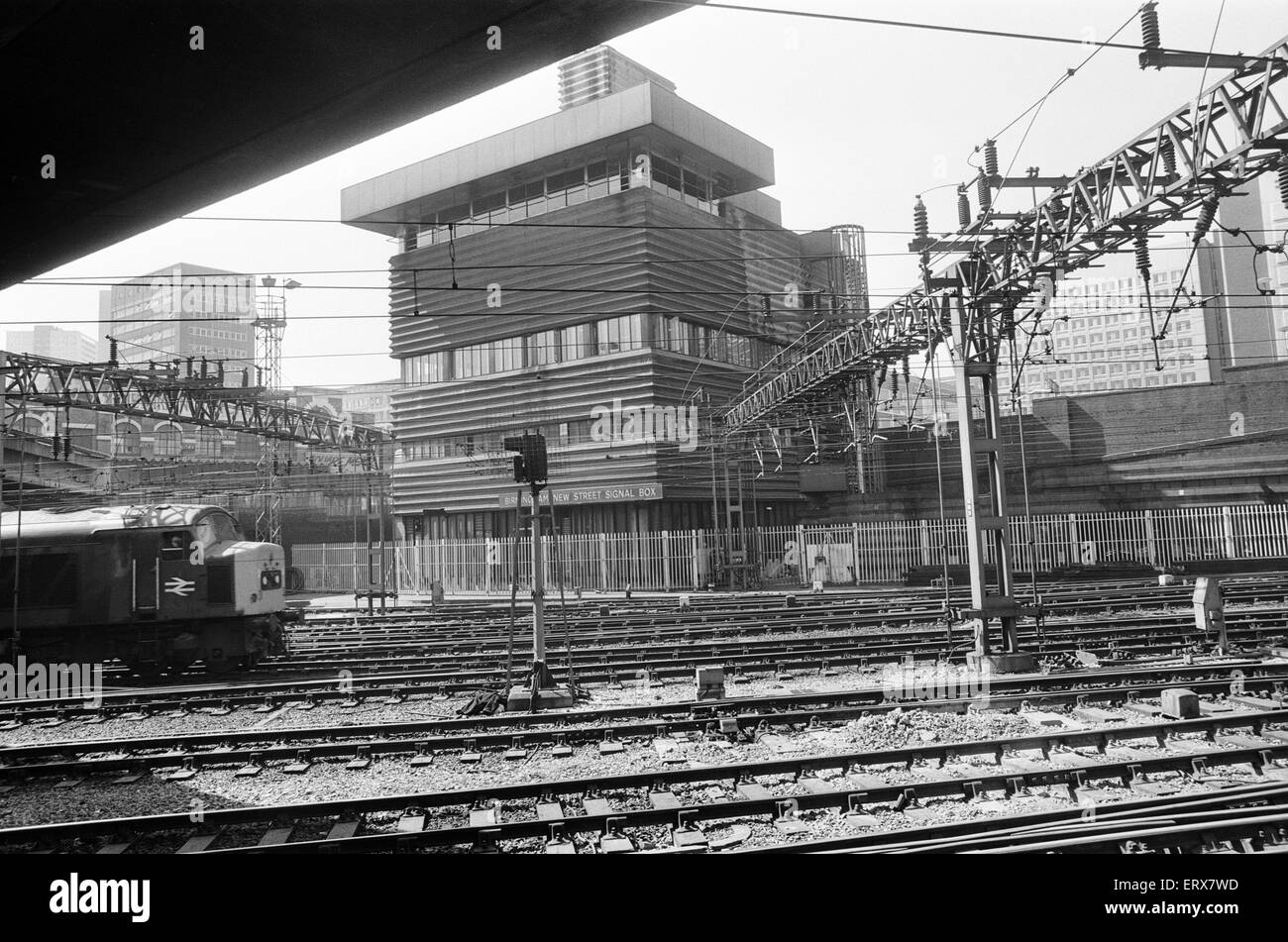 Birmingham new street signal box hi-res stock photography and images ...