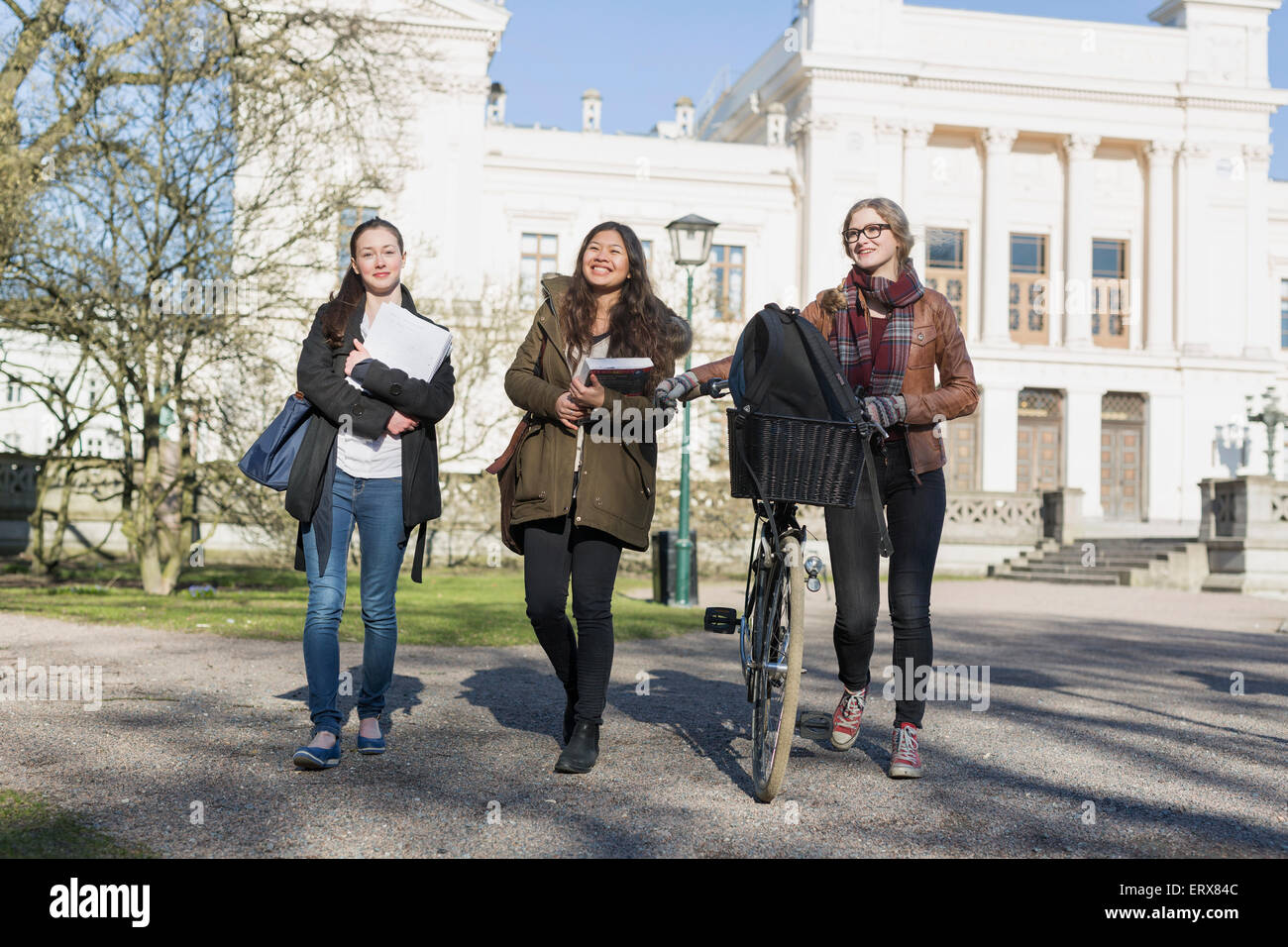 Indian college students walking hi-res stock photography and images - Alamy