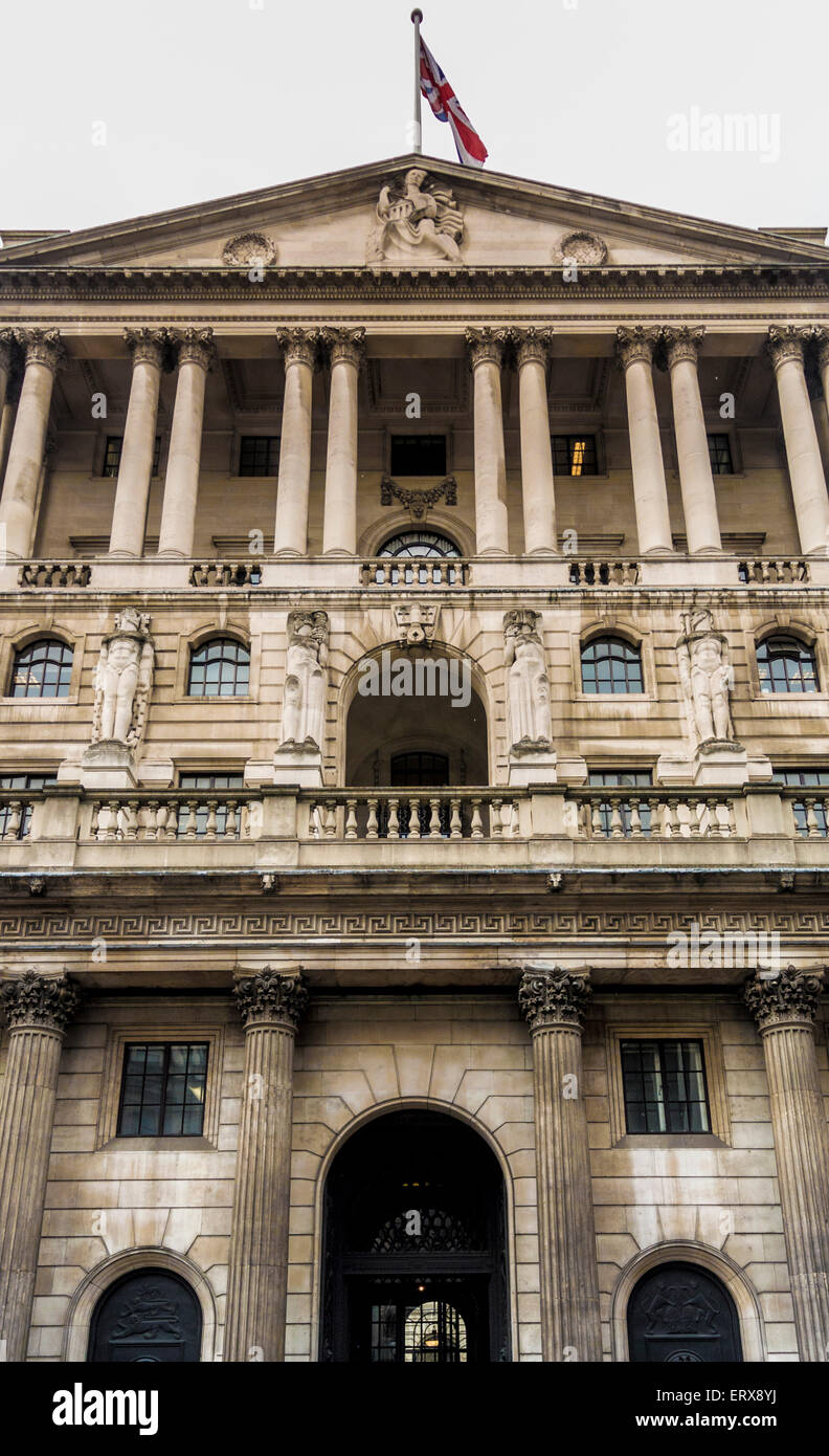 The bank of england facade hi-res stock photography and images - Alamy