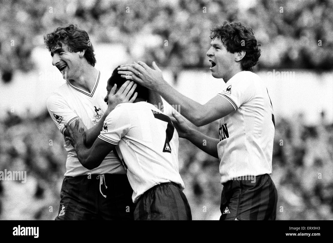 Mark falco spurs hi-res stock photography and images - Alamy