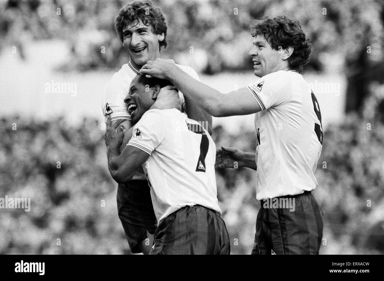 Mark falco spurs hi-res stock photography and images - Alamy