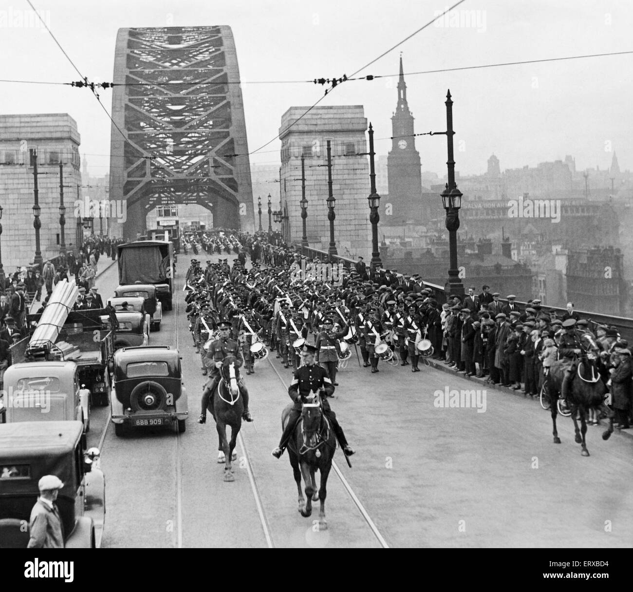 Traffic and river Black and White Stock Photos & Images - Alamy