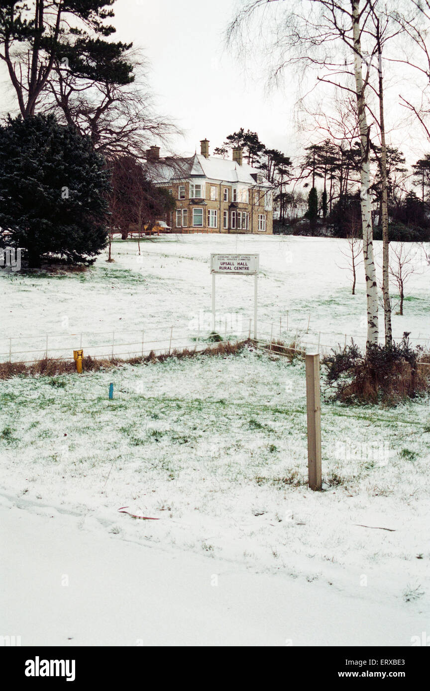 1990s Bank High Resolution Stock Photography and Images - Alamy